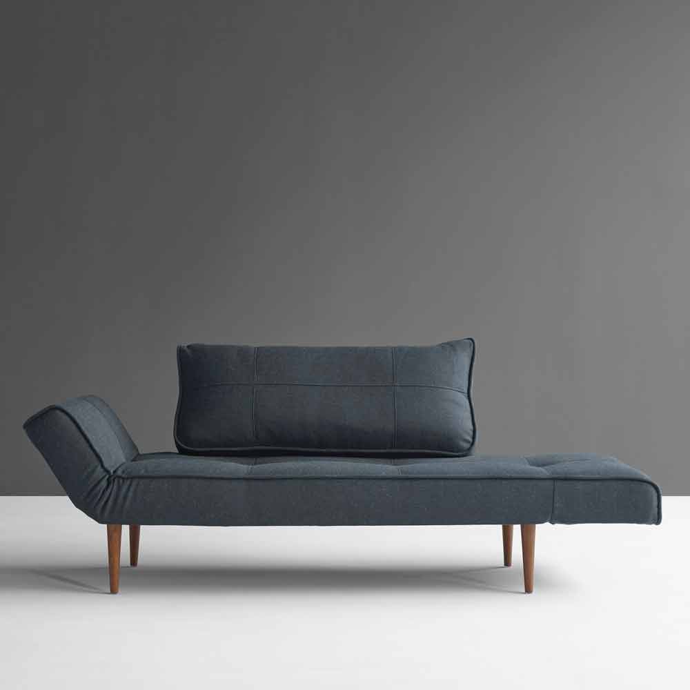 Divano letto imbottito di design Zeal by Innovation in tessuto